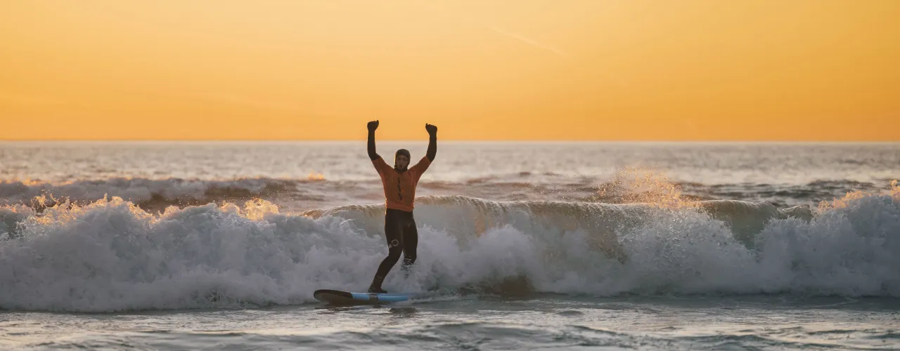 Rent surf equipment and test the waves at Borestranden in Stavanger ...